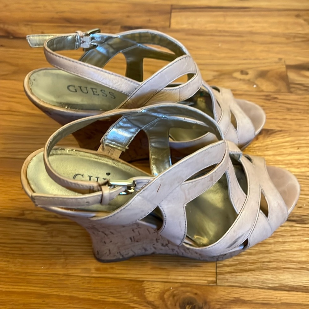 Cute Wedges Shoes Worn With Markings And Peeling Insi… - Gem